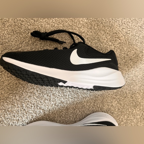 Nike | Shoes | Nwt Nike Dualtone Black And White Running Shoes | Poshmark